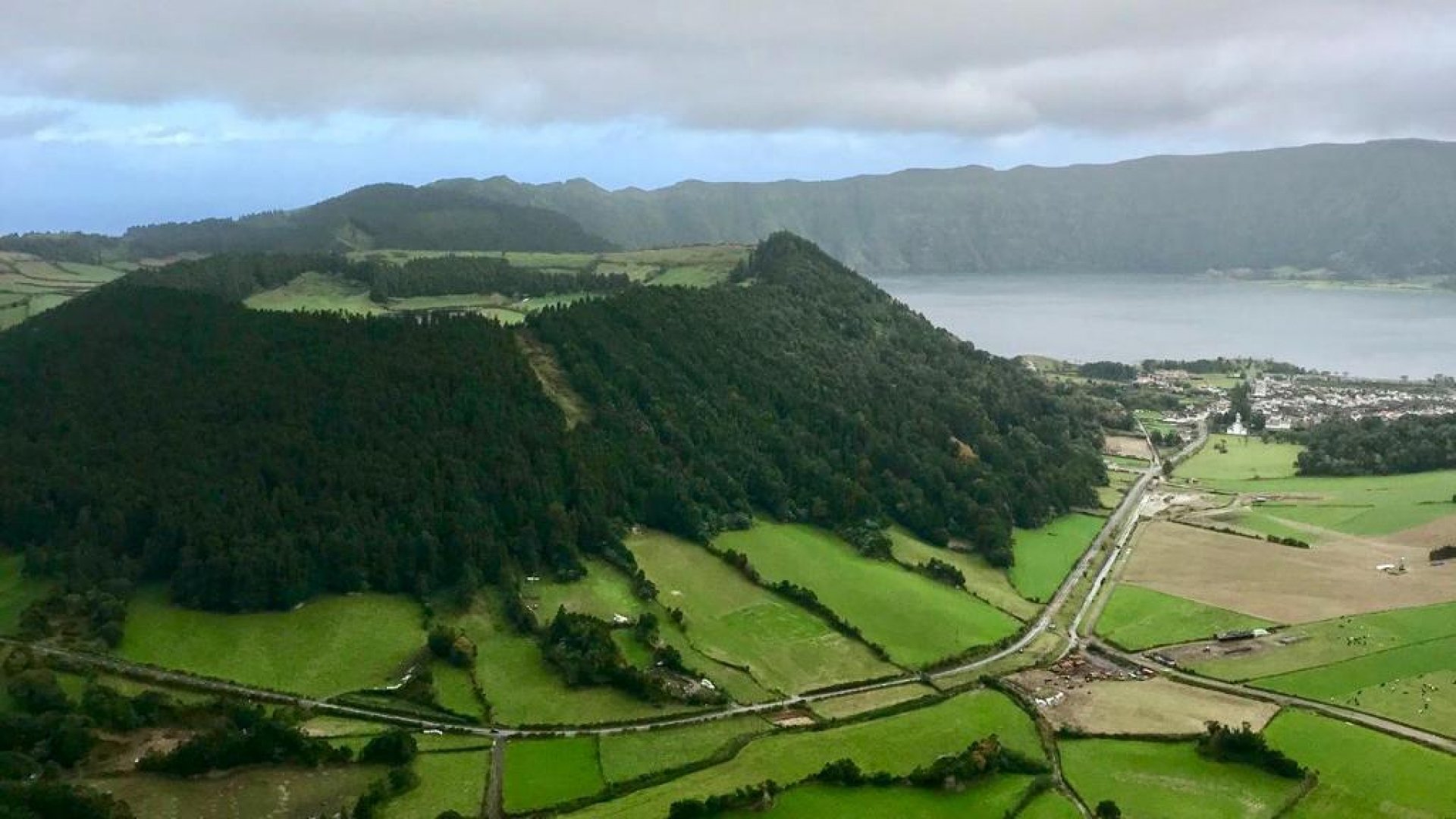 Viaje activo para descubrir la naturaleza en Las Azores | ViajarSolo