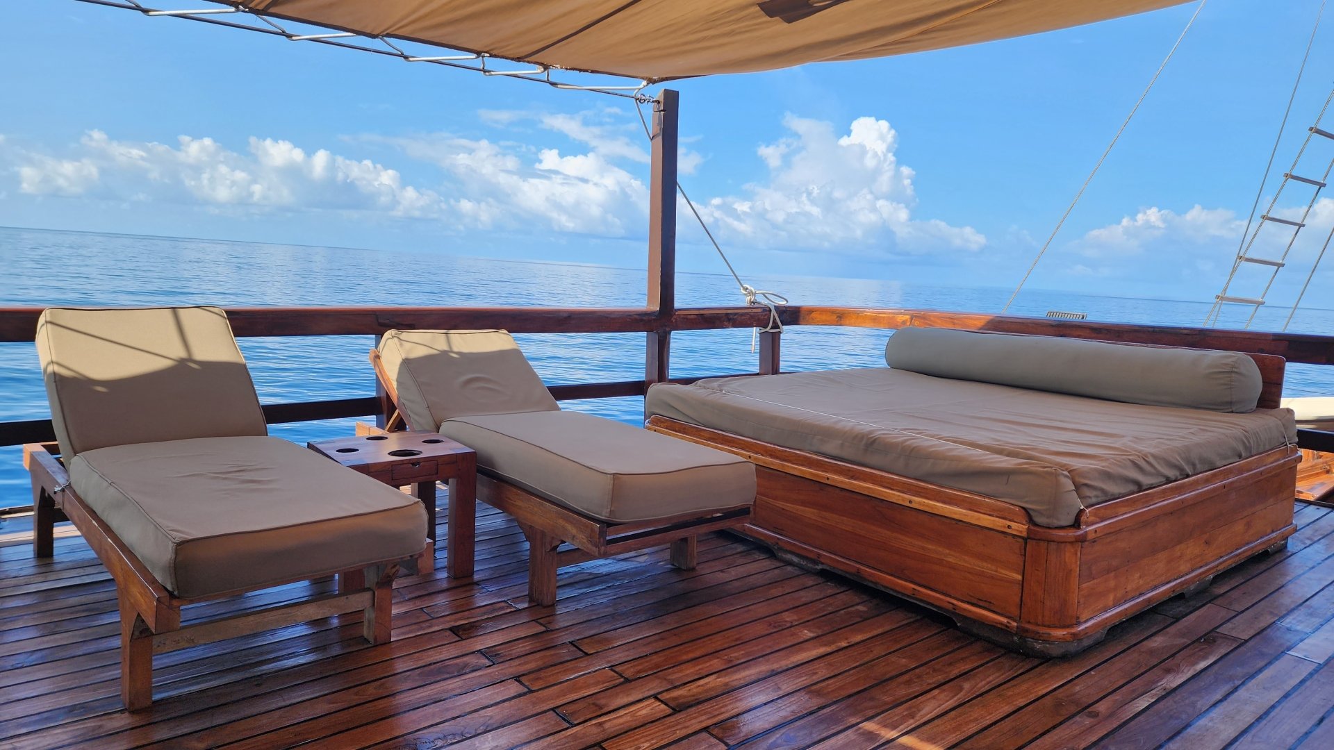 Embárcate en una expedición a través del Mar de Timor | ViajarSolo