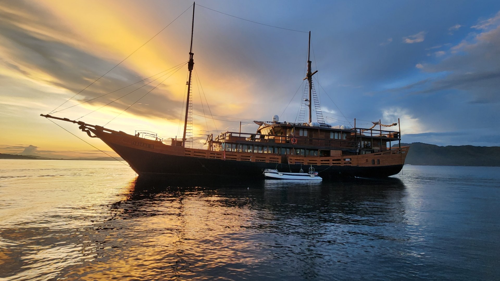 Embárcate en una expedición a través del Mar de Timor | ViajarSolo