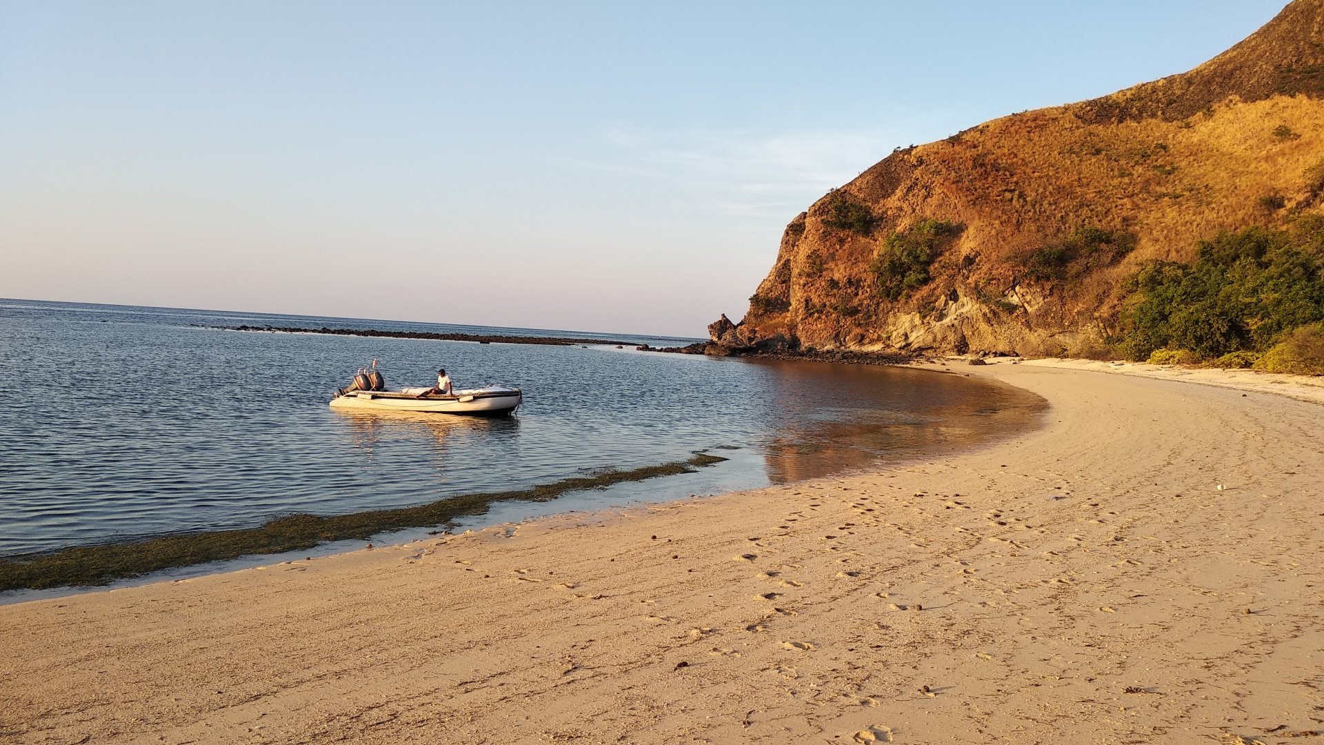 Embárcate en una expedición a través del Mar de Timor | ViajarSolo